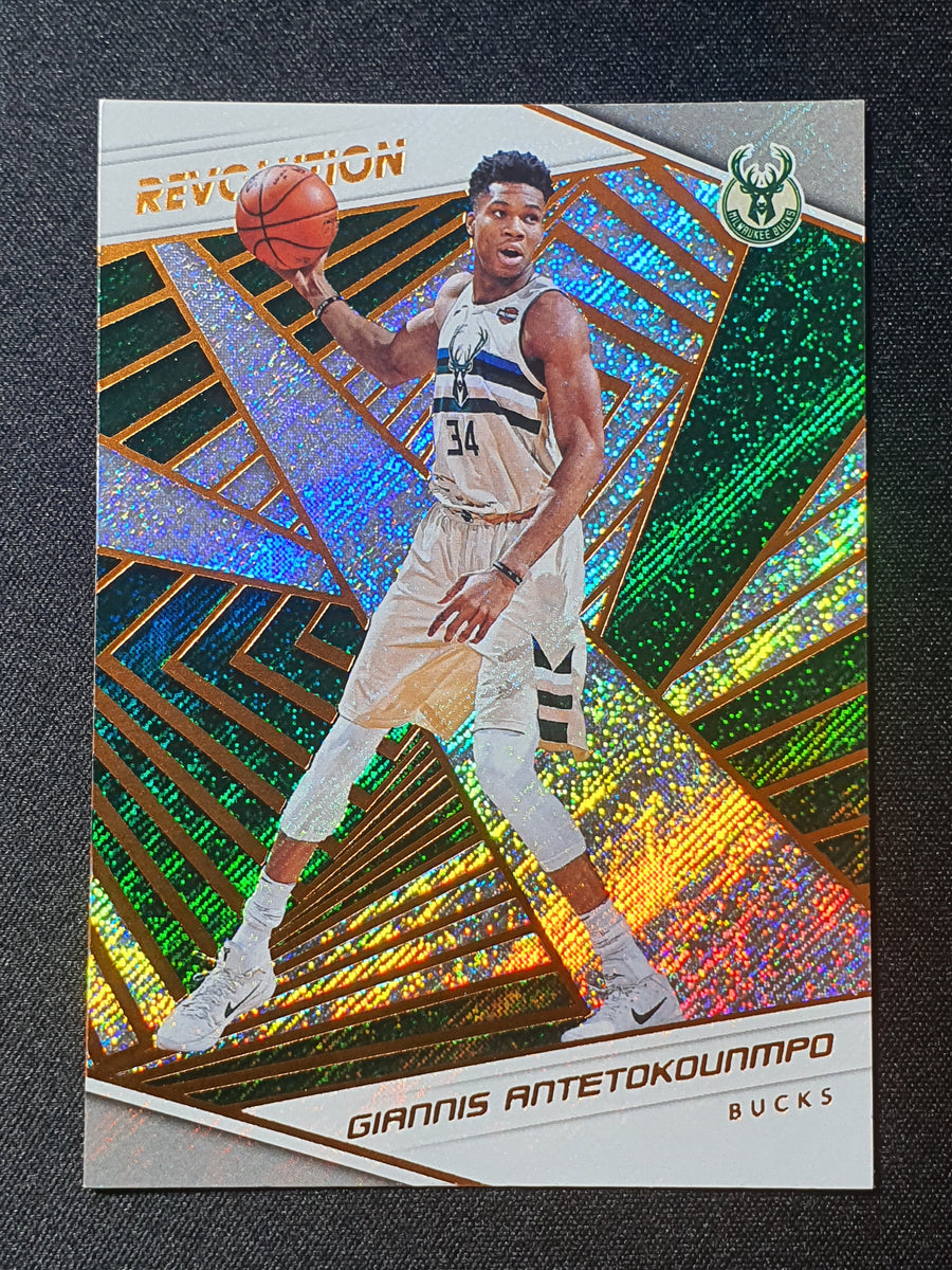 2018-19 Panini Revolution Giannis Antetokounmpo #41 – Matrix Collectables